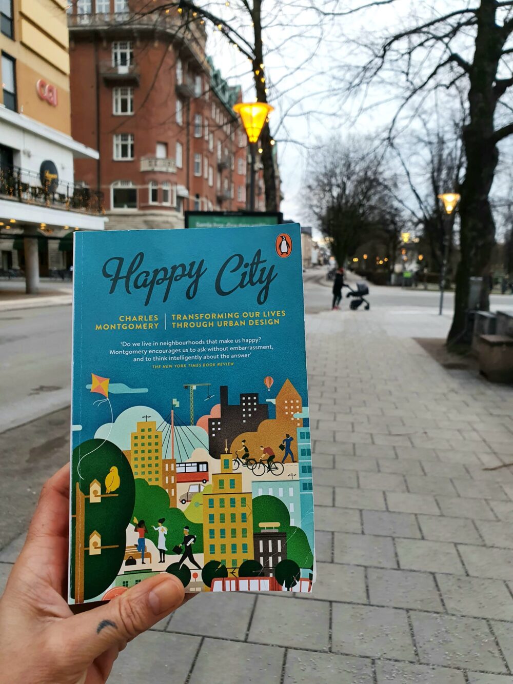 Book Discussion: "Happy City"- @urbanismbookclub x @pedestrianspace ...