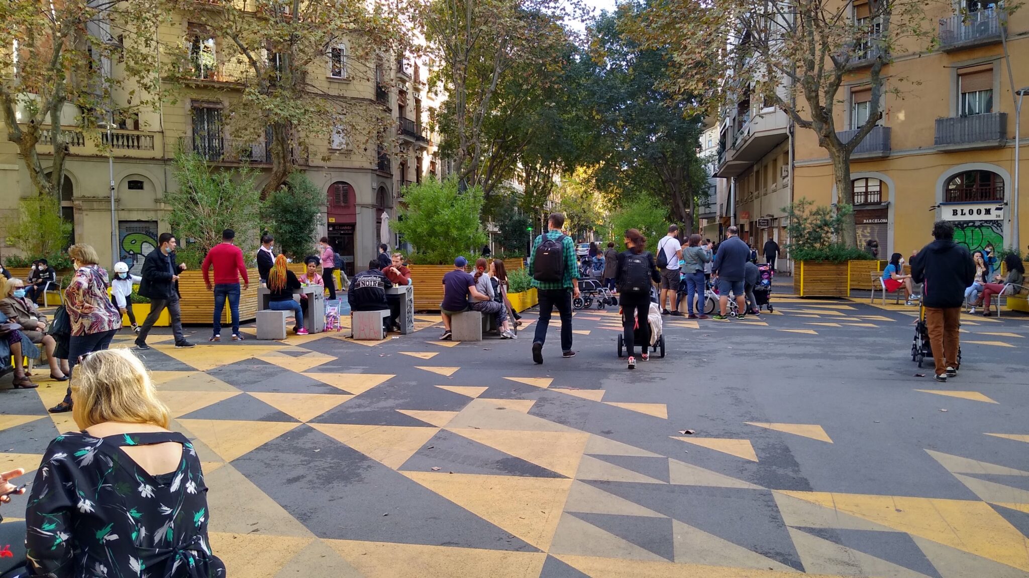Photo Series: Public Spaces of Barcelona - Pedestrian Space