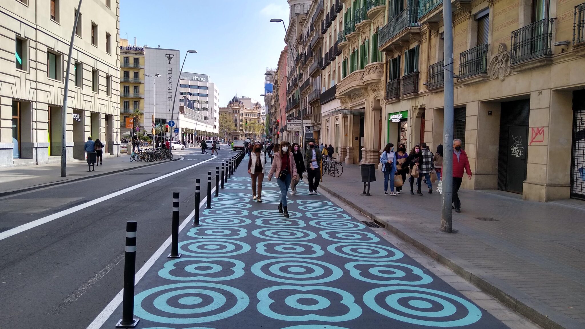 Photo Series: Public Spaces of Barcelona - Pedestrian Space
