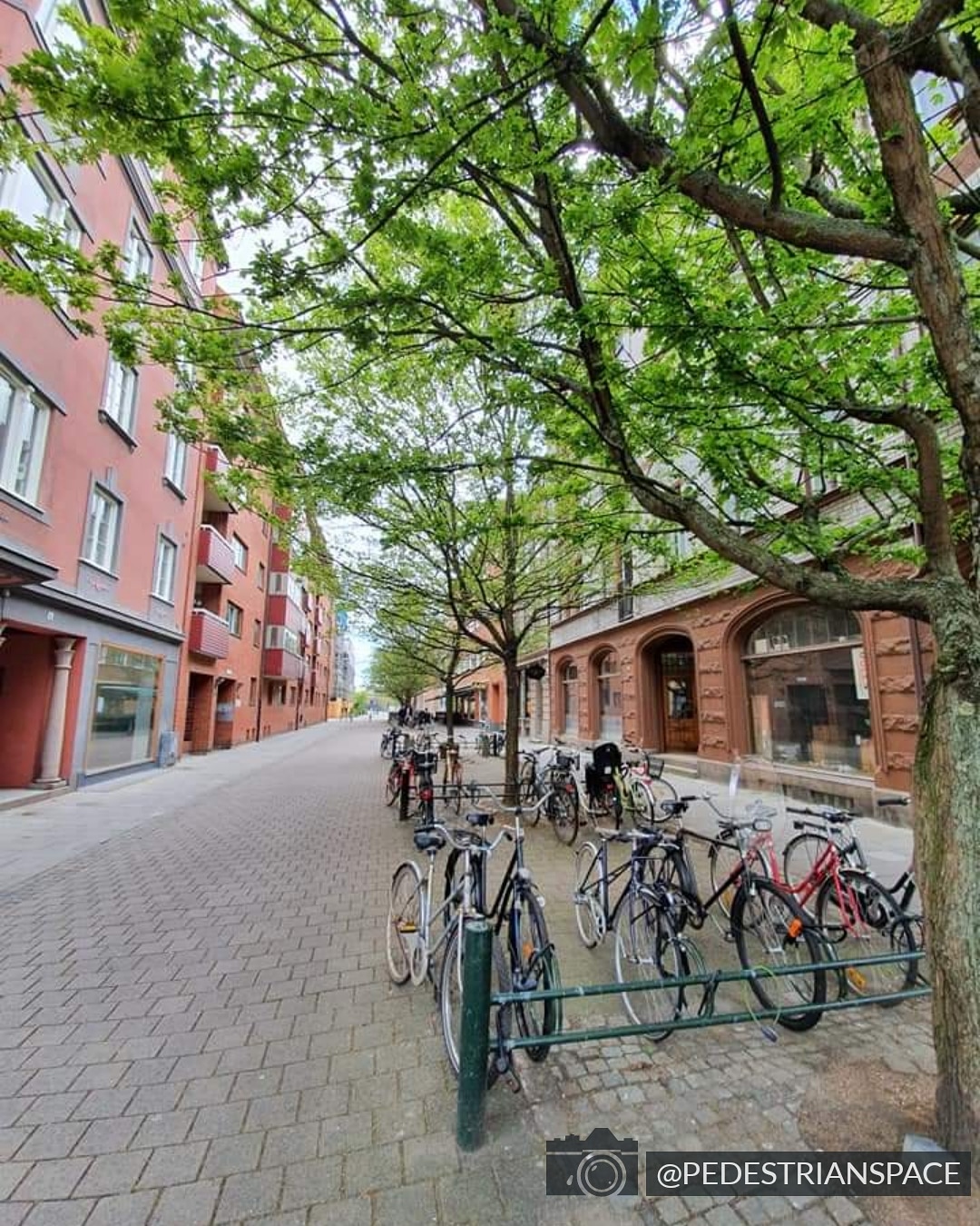 Snapshots of Walkability in Malmö - Pedestrian Space