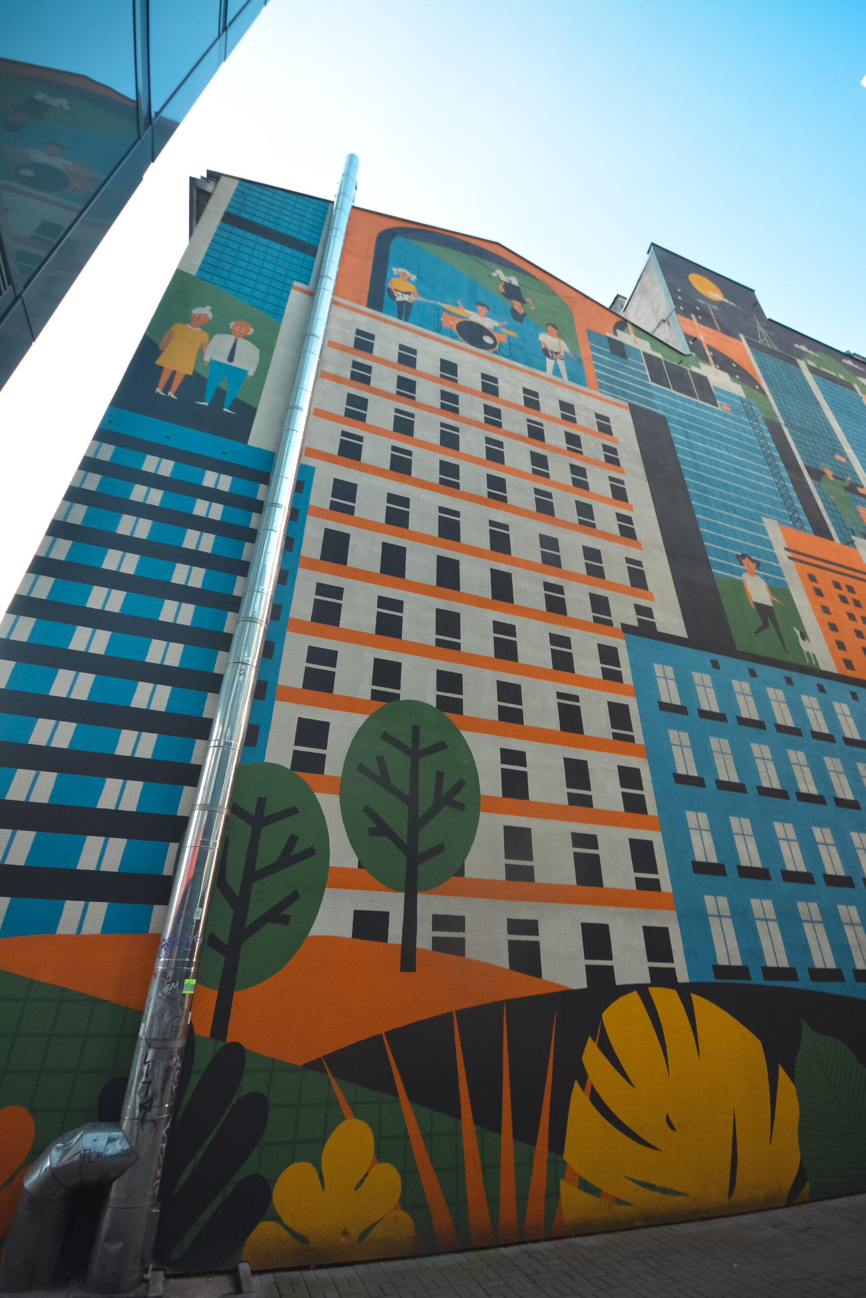 'Sustainable City' Mural - Pedestrian Space